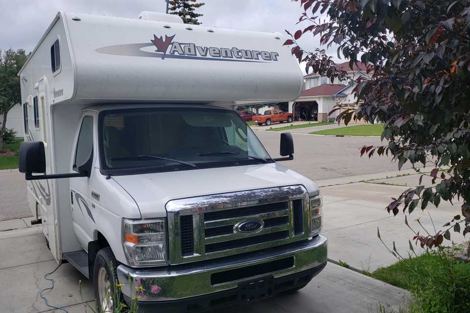 Adventure 19ft Motorhome | RVezy